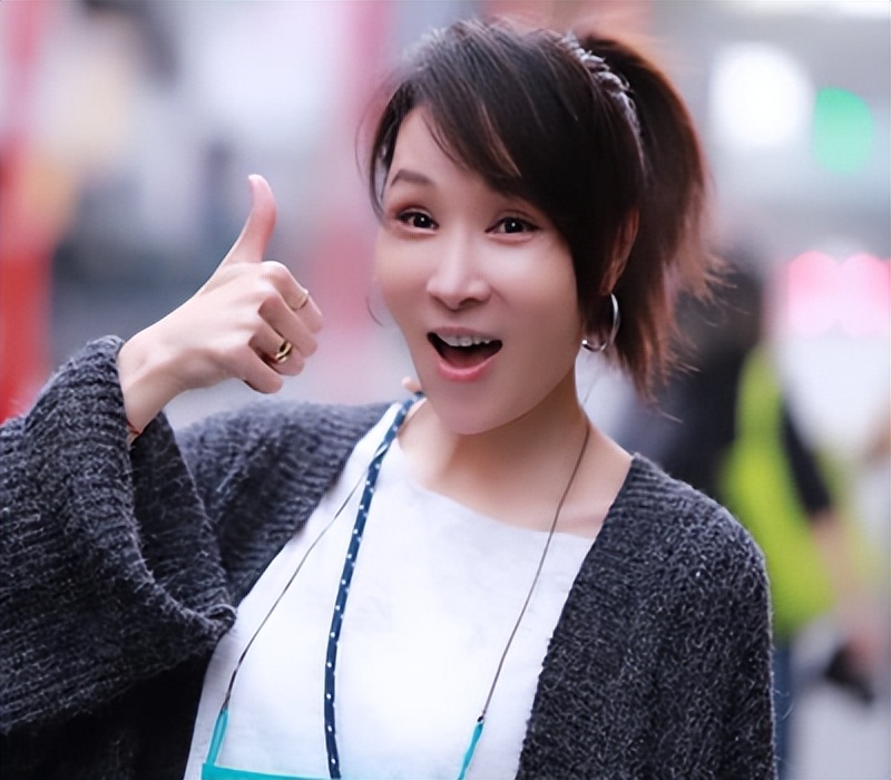 Another once-enviable celebrity couple officially announced their ...