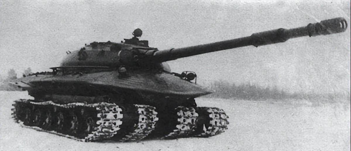 The 279 tank was born for nuclear warfare, but the hero is useless, and ...