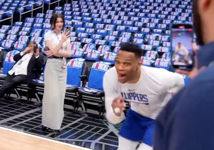 The Clippers did their best to play Westbrook, and the cute girl chased ...
