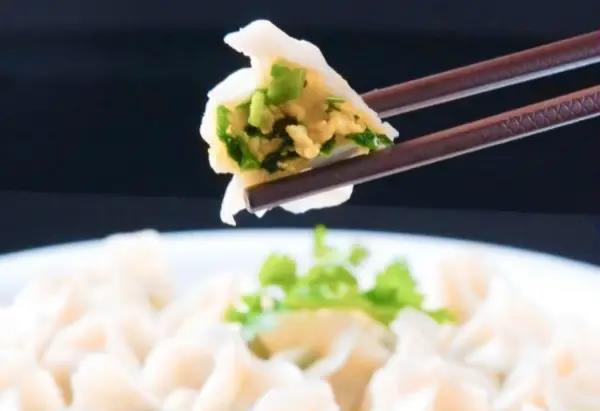 In the 1980s, a comrade picked up a dumpling, looked it over and said ...