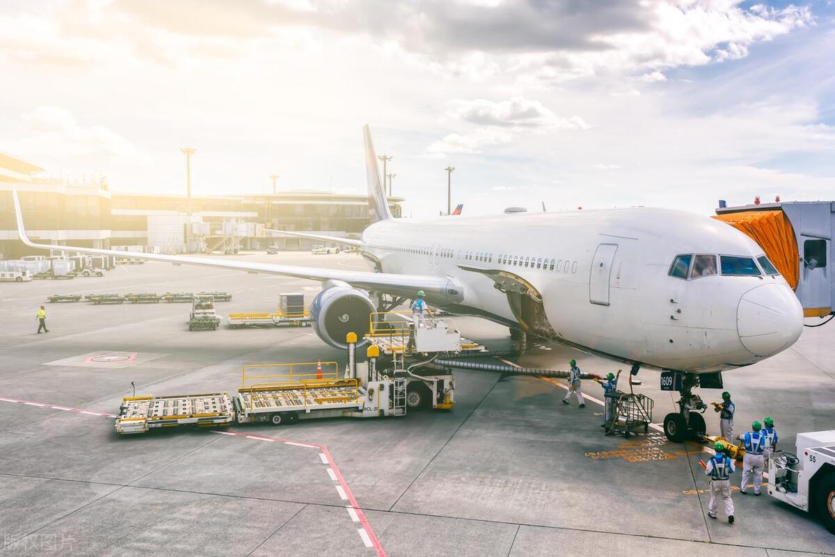 Lushan Aircraft Storage Center: The Mystery of Asia's Largest Aircraft ...