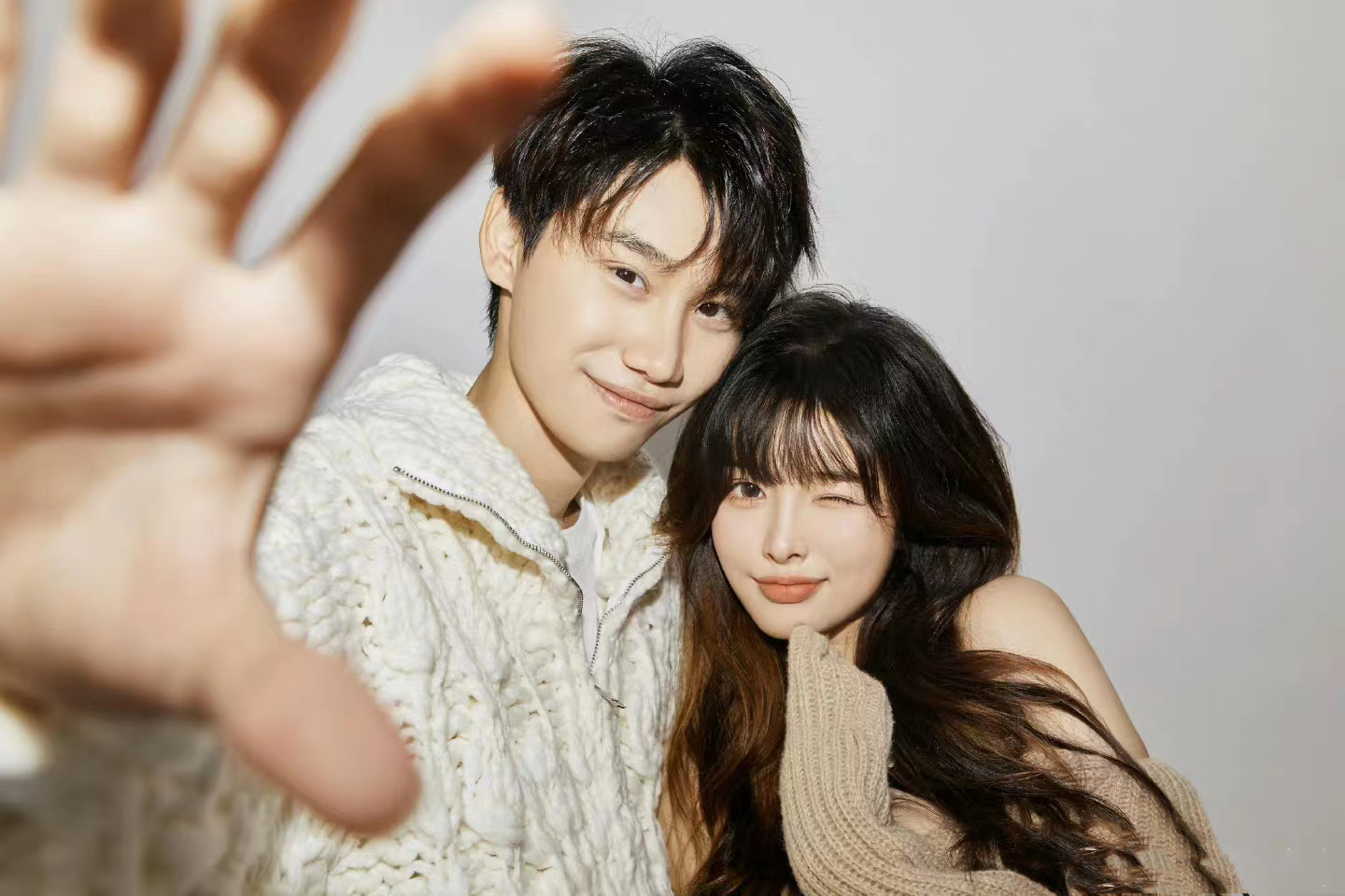 打不過就加入？G2中單Caps一手泰坦火了，Doinb成最大贏家 - 頭條匯