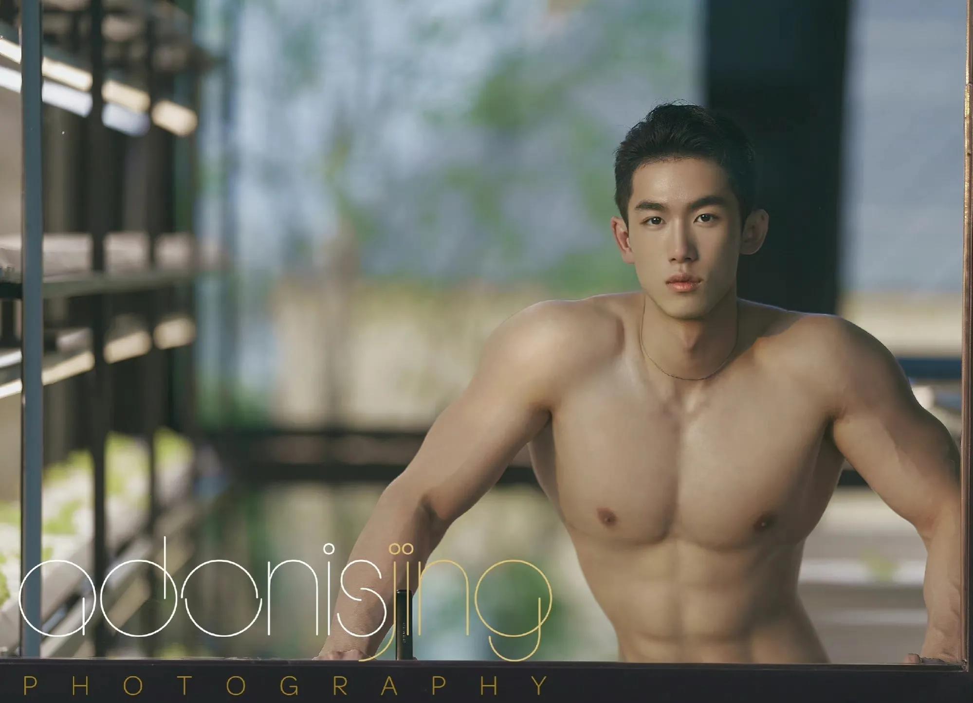 Liu Jing's portrait photography works - iNEWS