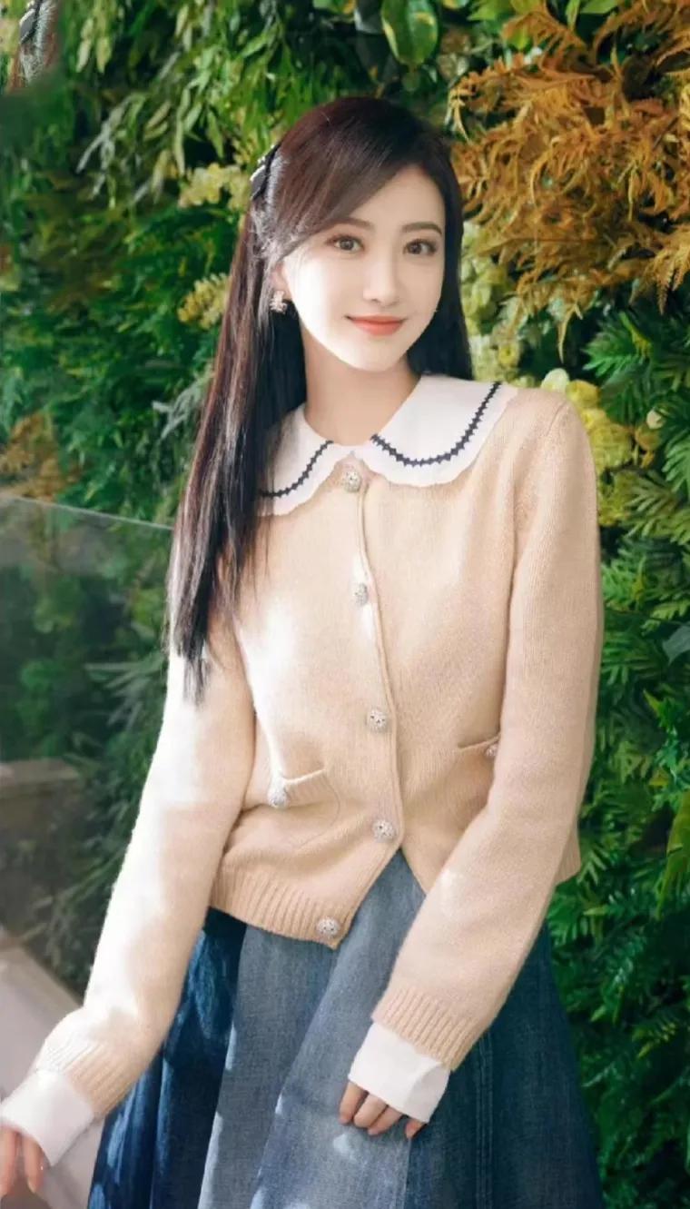 Wealthy flower in the world—Jing Tian - iNEWS