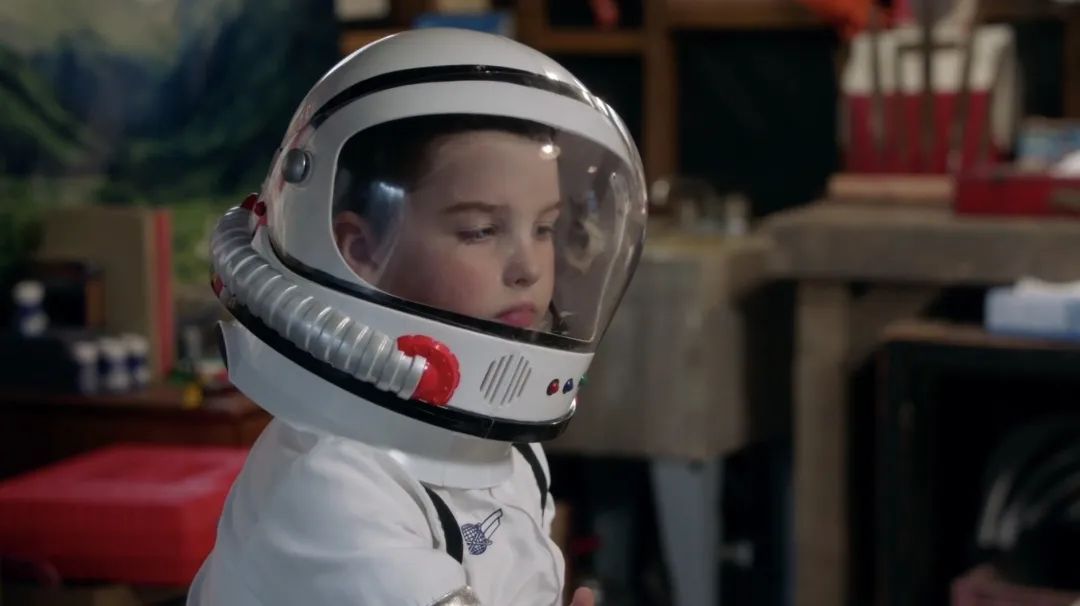 'Little Sheldon': the story of the growth of a teenage genius - iNEWS