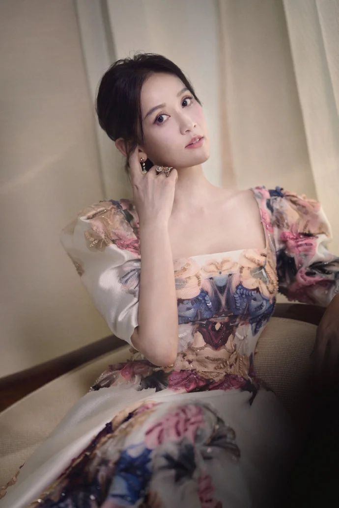 Chen Qiaoen's studio rumors emphasize that there is no male artist ...