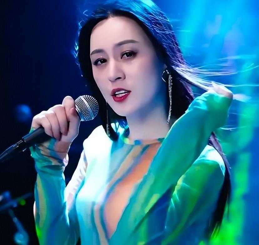 Good guy! Tang Yi, the first sister of internet celebrity, is actually ...