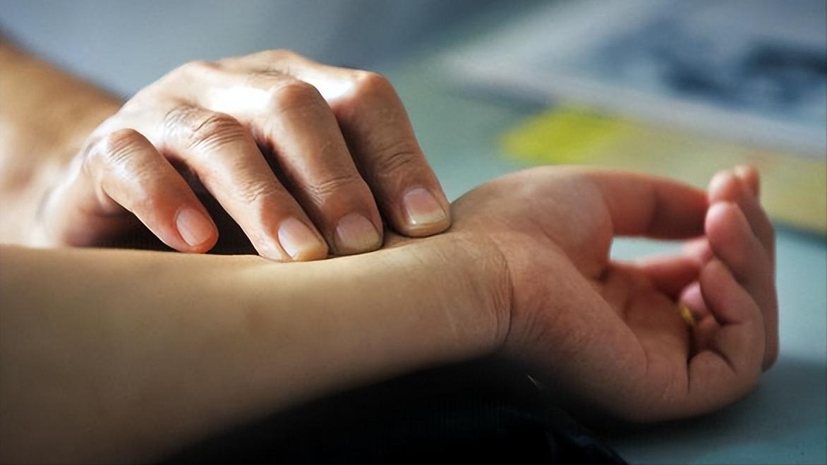 A traditional Chinese medicine prescription, tonifying qi and blood ...