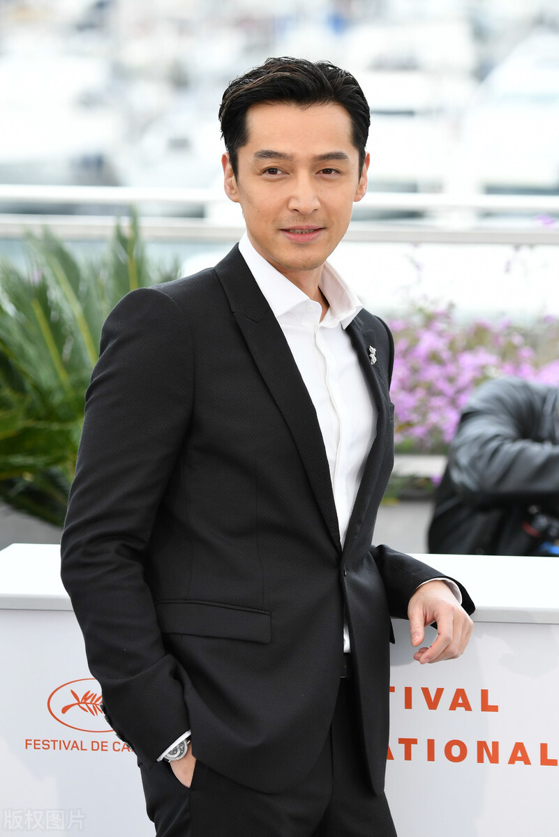 "Growing up as a superstar" How did Hu Ge's academic journey create his ...