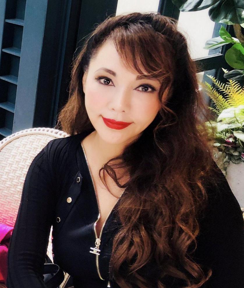 Singer Ren Yan: He is the first generation of singer in China. He was ...