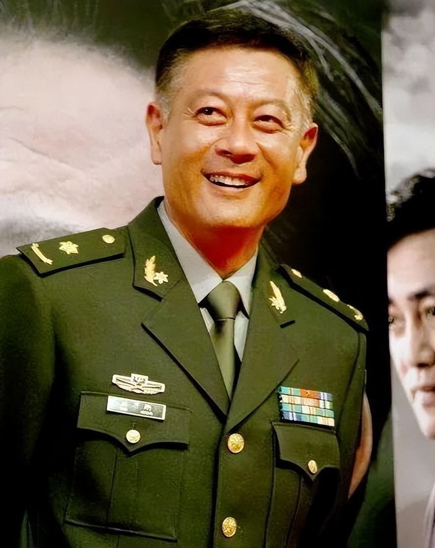 Actor Wu Gang: After divorcing his ex-wife Zhao Ying, he has never been ...