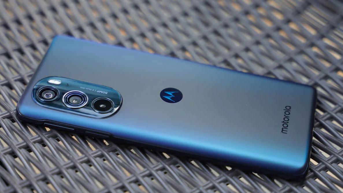 You don't have to choose the latest and most expensive to buy a mobile ...