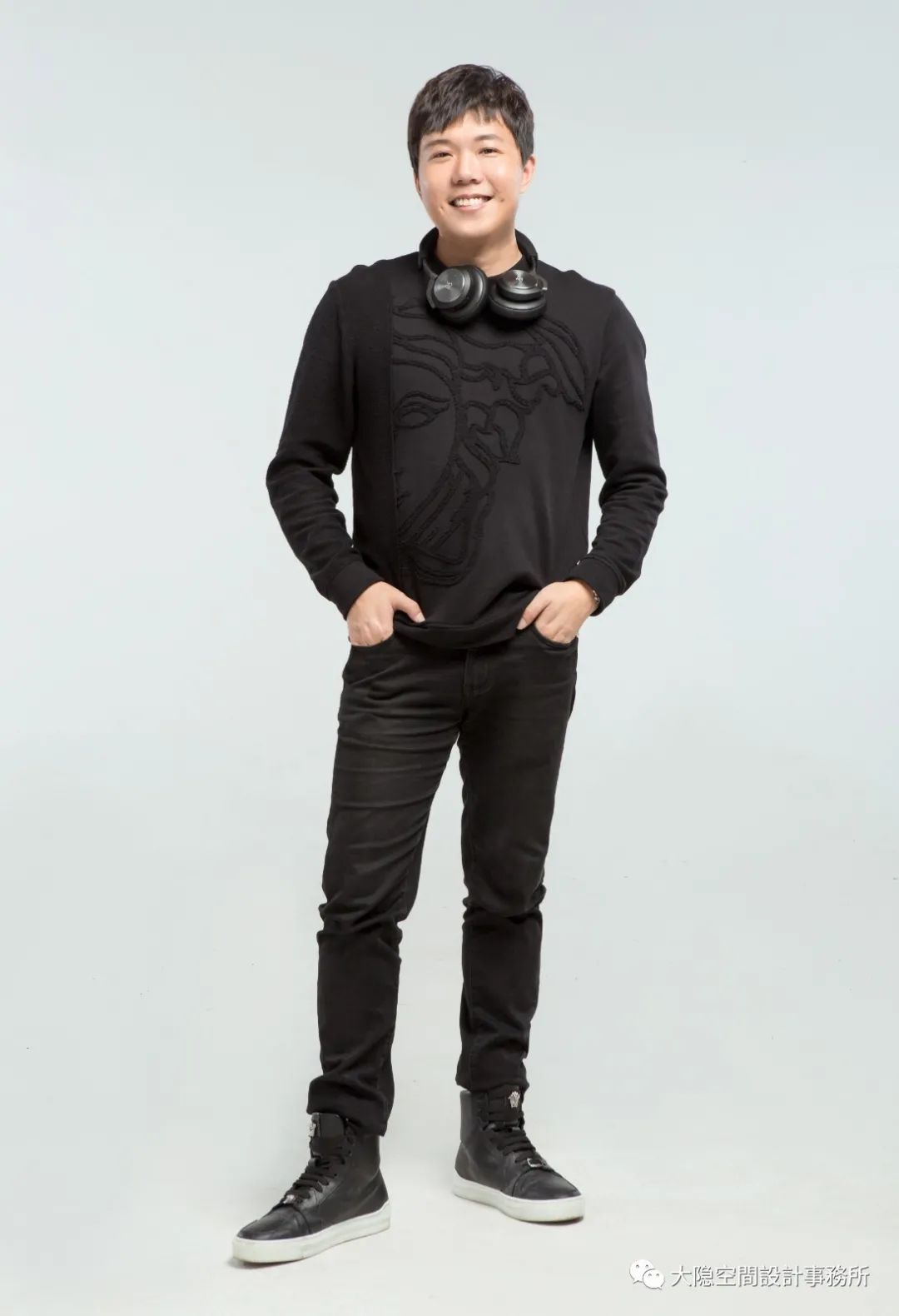 Founder: Su Wei Qi Sheng Lin Shi Jian Xiao Hao - iNEWS