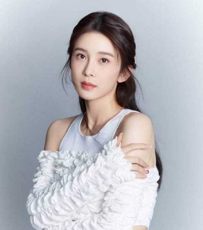 Cheng Yi Bai Jingting's new play?Hao Yi Xing is coming?Zhao Yingzi's ...