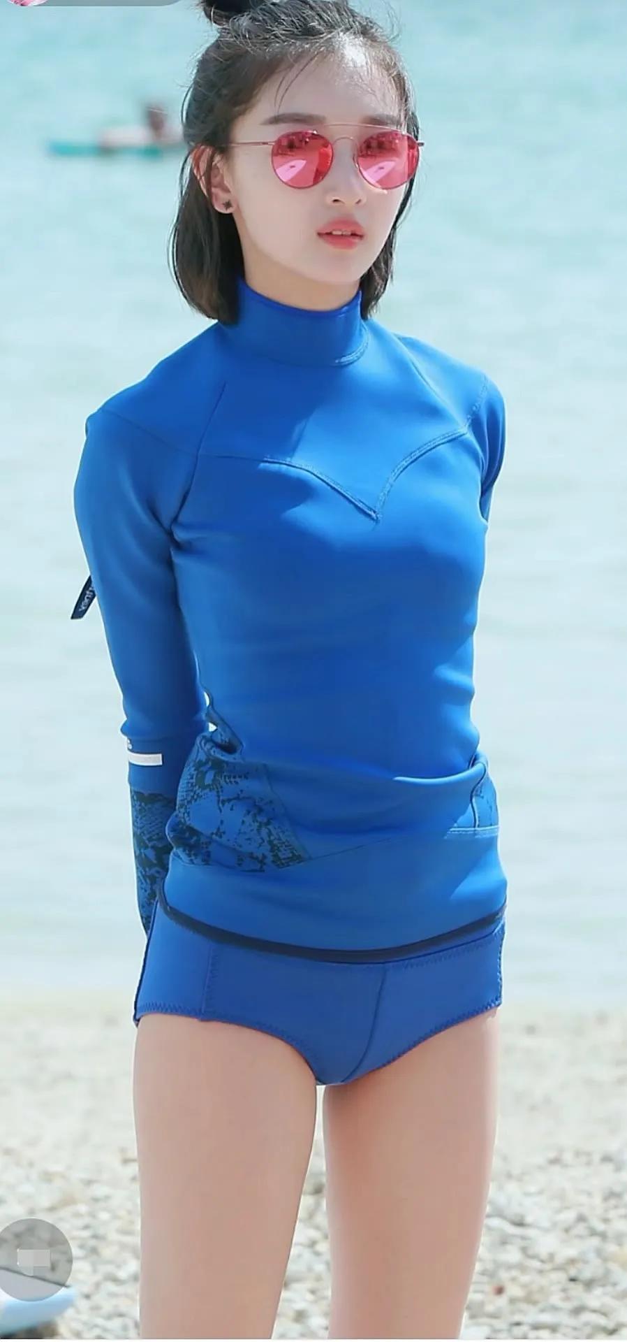 Star Beauty - Issue 272 Zhou Dongyu - iNEWS