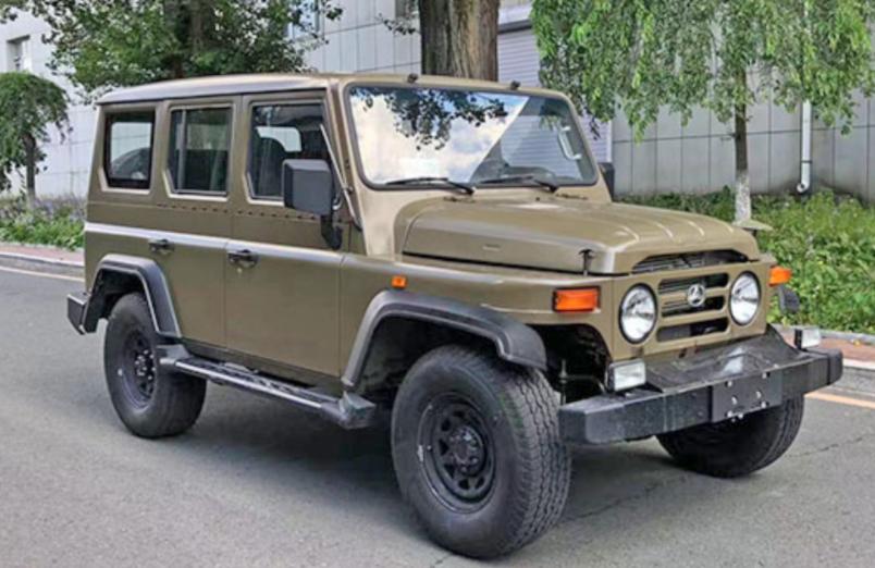 BJ212 is finally replaced!The car shell continues the classic, the chassis is changed to the ...