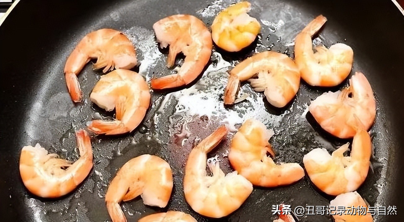 How can prawns be cooked fresh? - iNEWS
