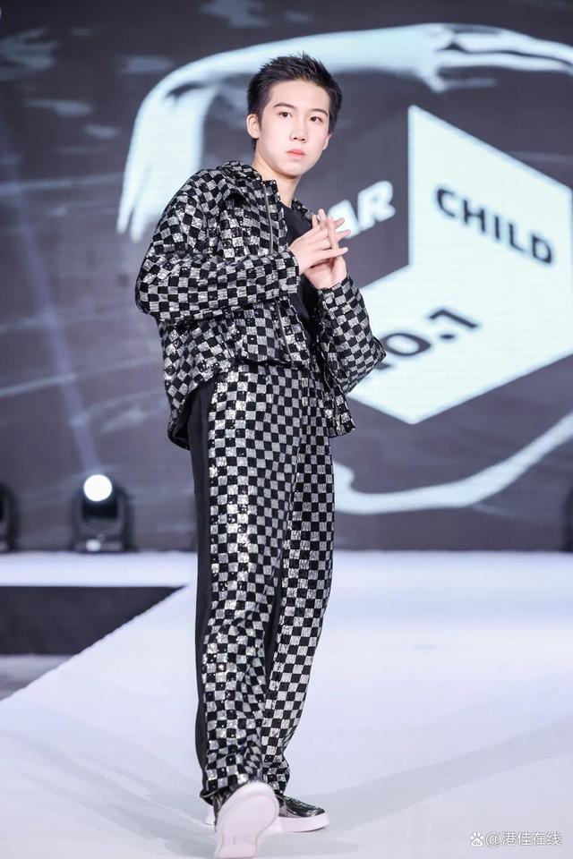 The most popular little supermodel - Wen Ruixuan: Starting from the ...