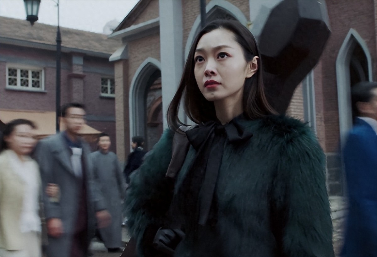 The same is playing "female spy", put Song Yi, Liu Haocun and others ...