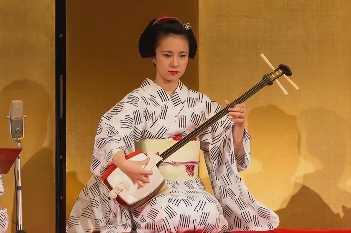 The cultural inheritance and innovation of Japanese traditional musical ...