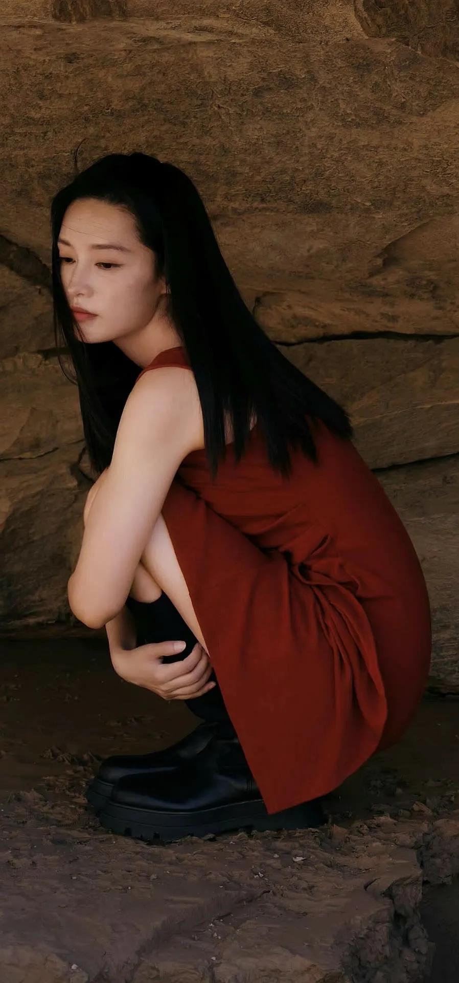 Sexy goddess Li Qin - iNEWS