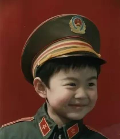 Li Jinming, who plays the "idiot beauty" ceiling Chen Meijia, is now ...