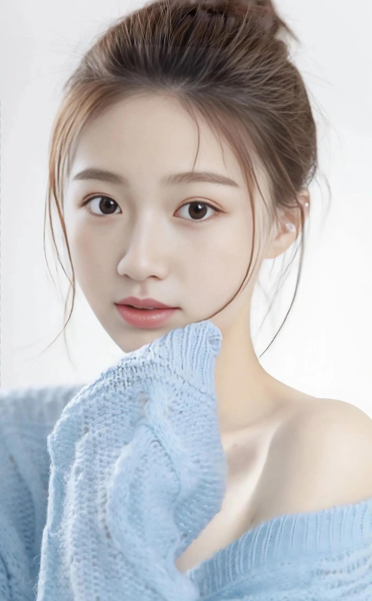 The third volume of "Zheng Shi's Ode to Mirror" Zhou Xia - iNEWS