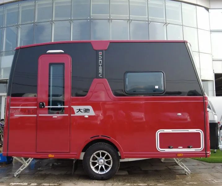 This 50,000-dollar Dachi smart RV has a large space for young couples ...