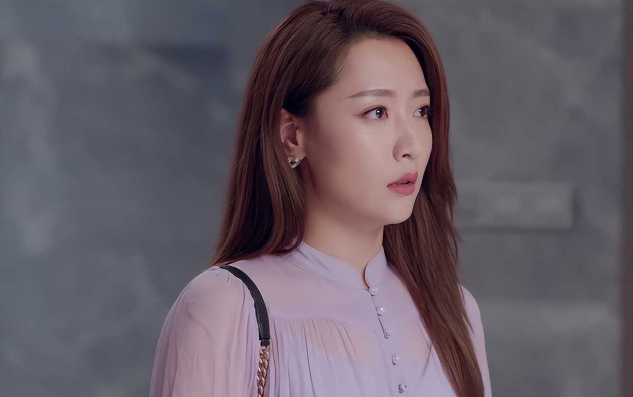 After only 1 day of broadcast, the ratings of "Their Name" easily broke 1.5, and Bai Bing's ...