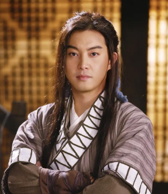 Sha Yi returns to the peak of his appearance, "Bai Zhantang" reappears ...