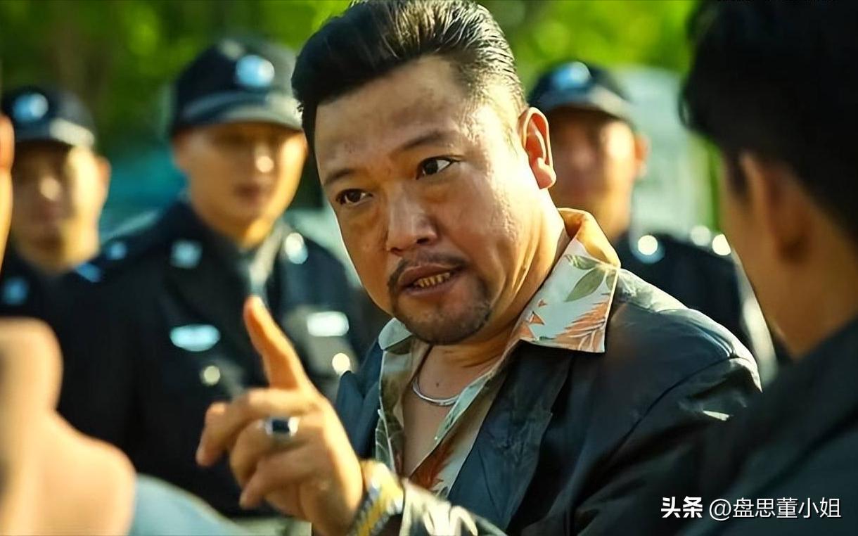 Literary soldiers, comedian stars, and good actors——Jia Bing's "triple ...