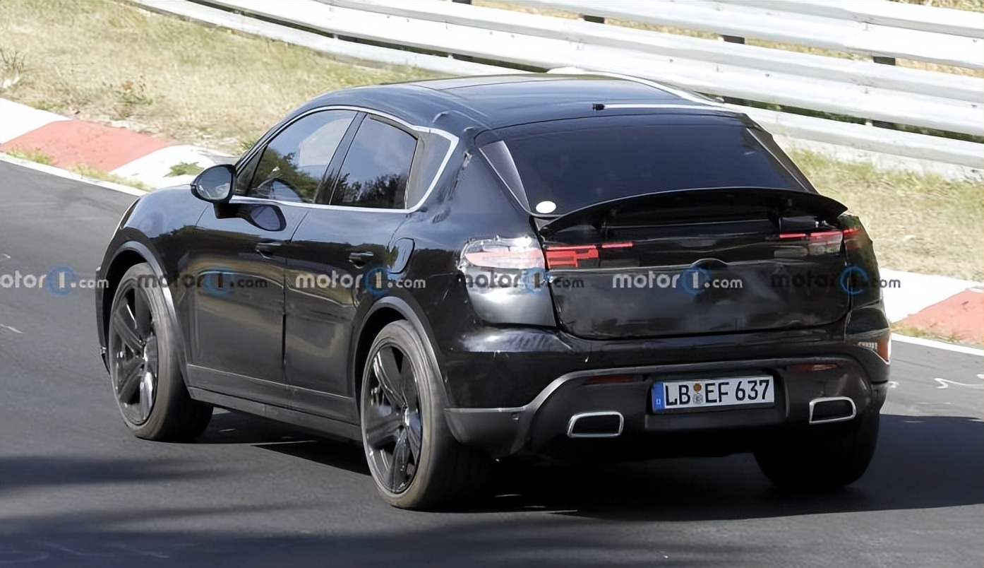 New Porsche Macan delayed until next year, with factory adaptive ...