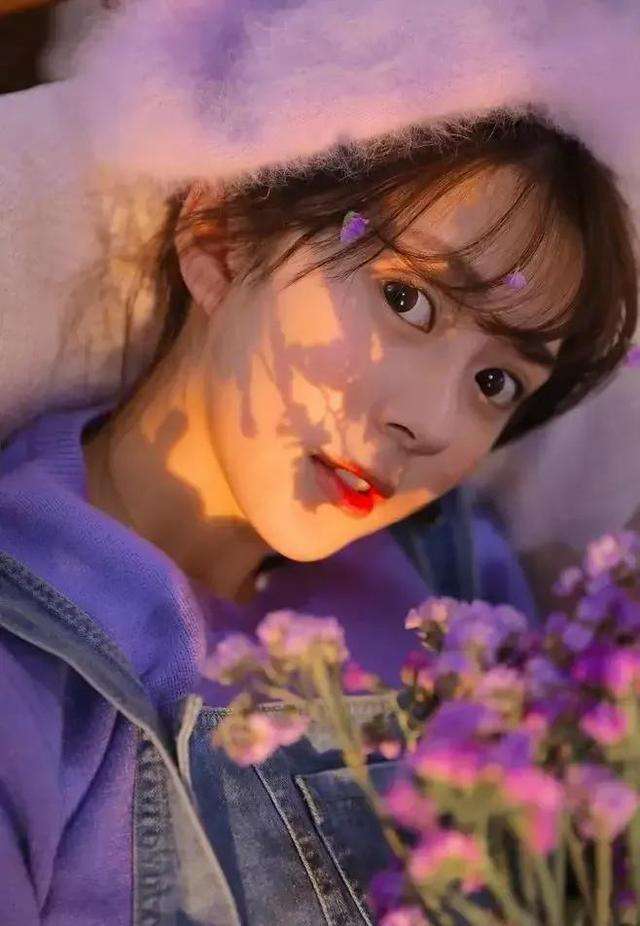 Tang Min's daily outfits are sweet and cute. How do netizens think of ...