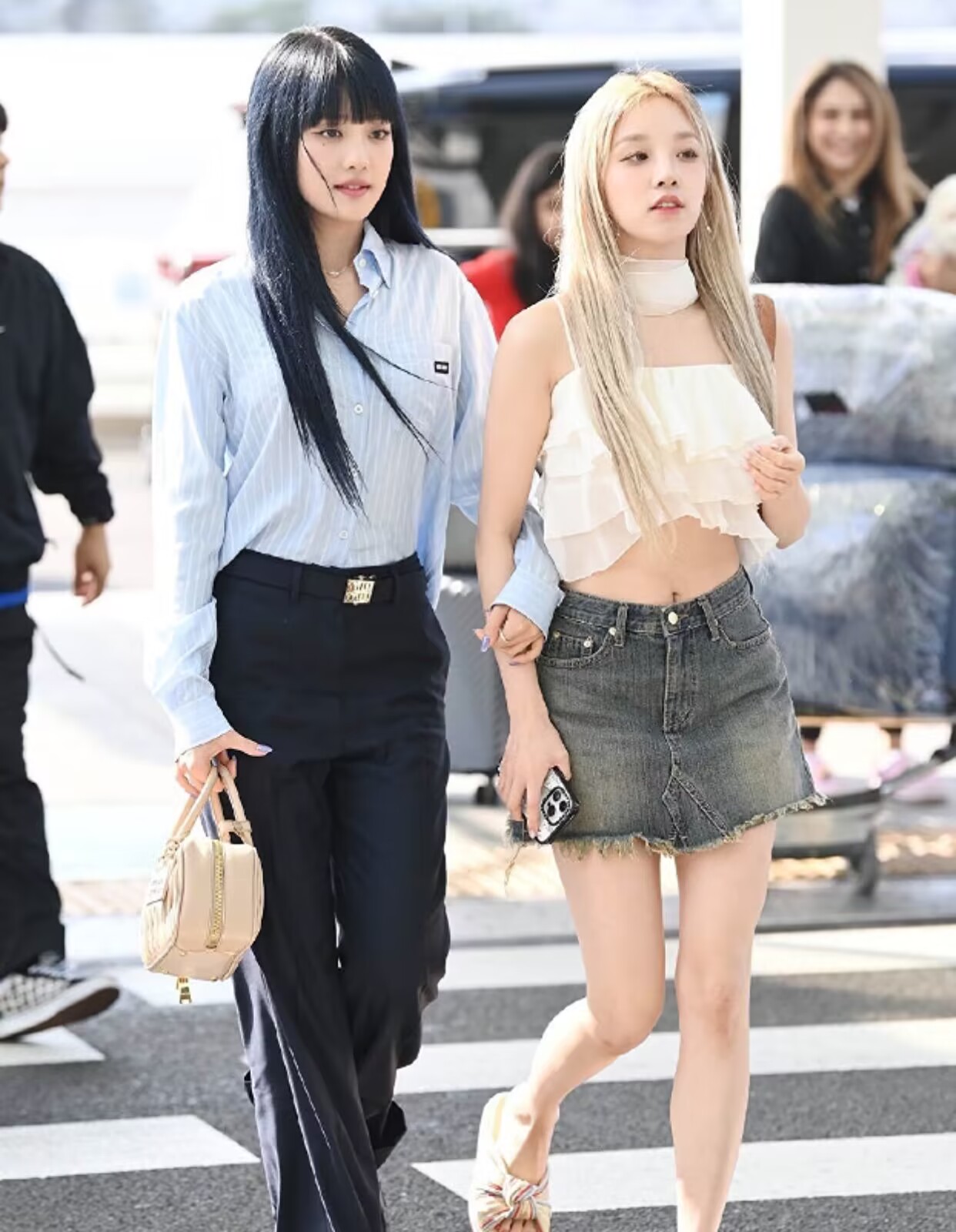 Song Yuqi returns to Running Man! Wear cool and cool clothes today ...