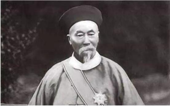 A corrupt official who is smarter than Heshen, left hundreds of ...