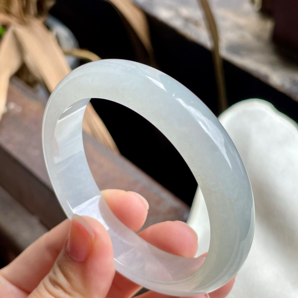 Is Dulong Jade, which has become popular in recent years, a perfect ...