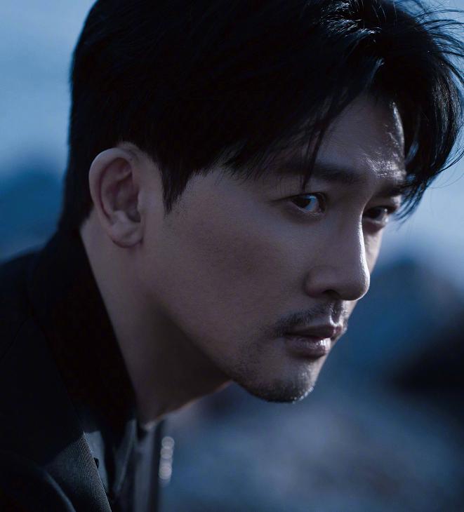 There is a big gap between the 3 members of the Little Tigers, Nicky Wu ...