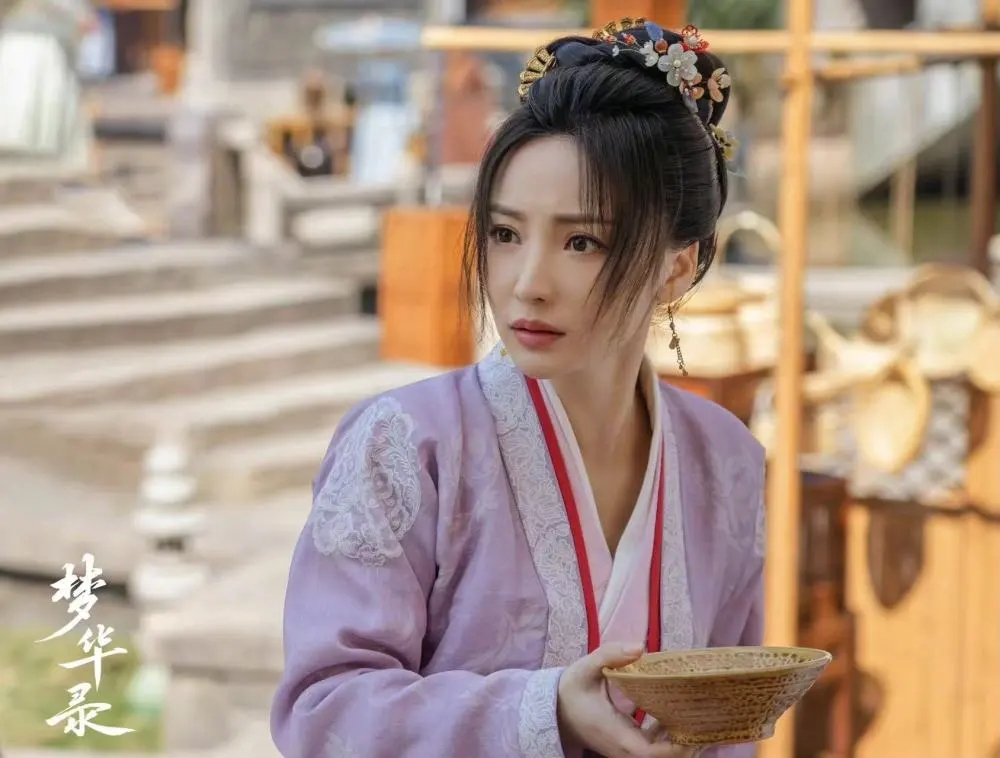 Liu Yifei plays Zhao Pan'er: "Menghualu" is a female inspirational drama full of cultural ...