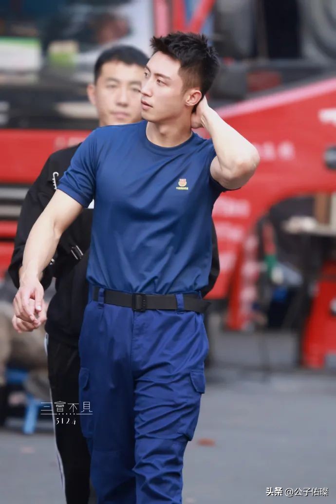 Huang Jingyu is my crush! and yours - iNEWS