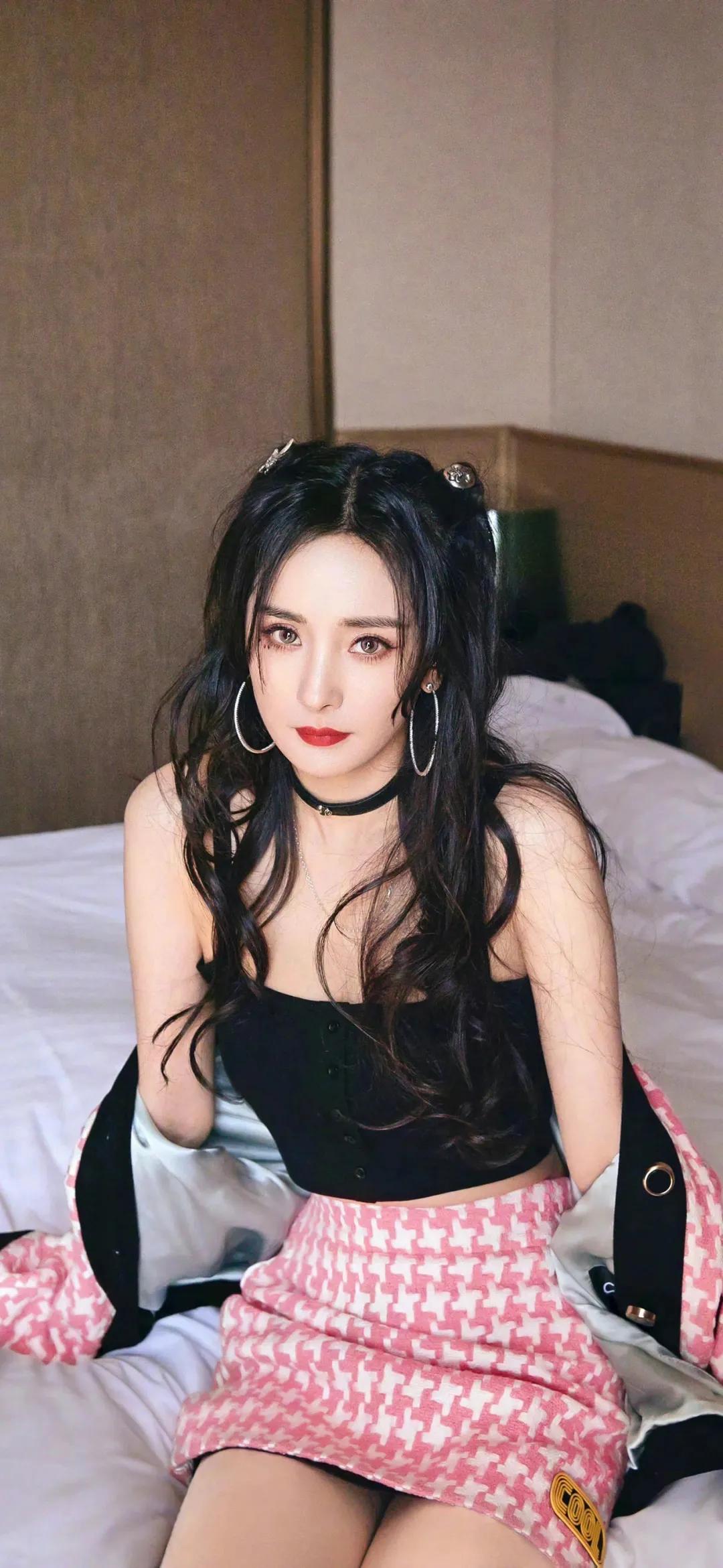 Yang Mi & Zhang Tianai - iMedia