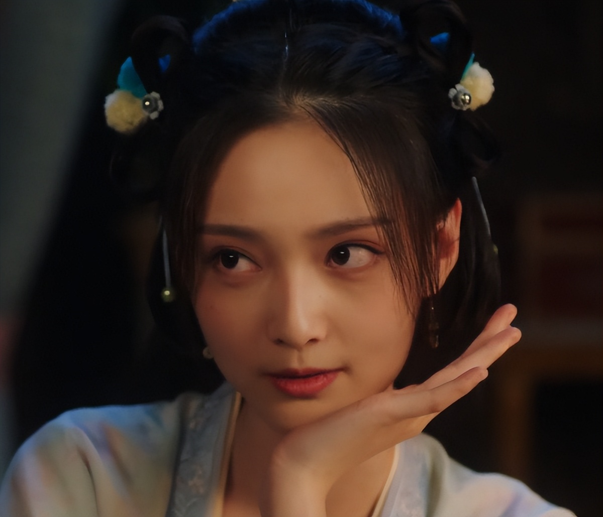 From "The Wind Rises in Luoyang" to "Jade Face Peach Blossom", Zeng Yixuan amazed countless ...