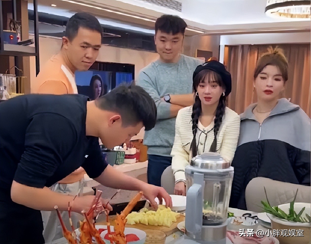 Dragon Palace Terminator: Jiazhipai couple, Dunton Lobster King Crab ...