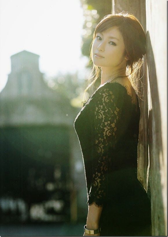 Japanese actress - Kyoko Fukada - iMedia