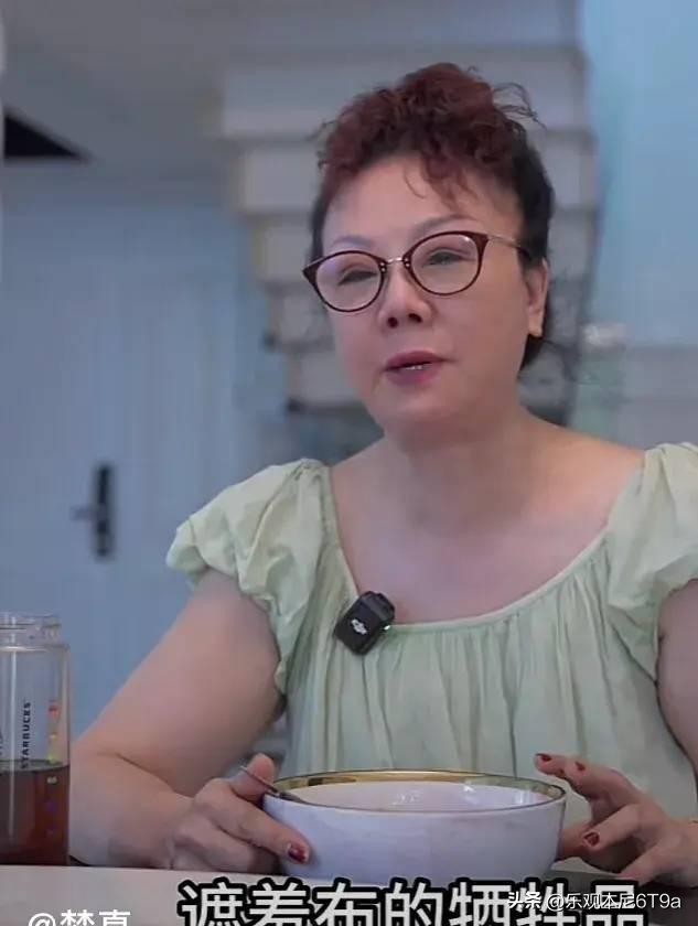 Meng Zhen couldn't hold it anymore! She revealed her chat history and ...
