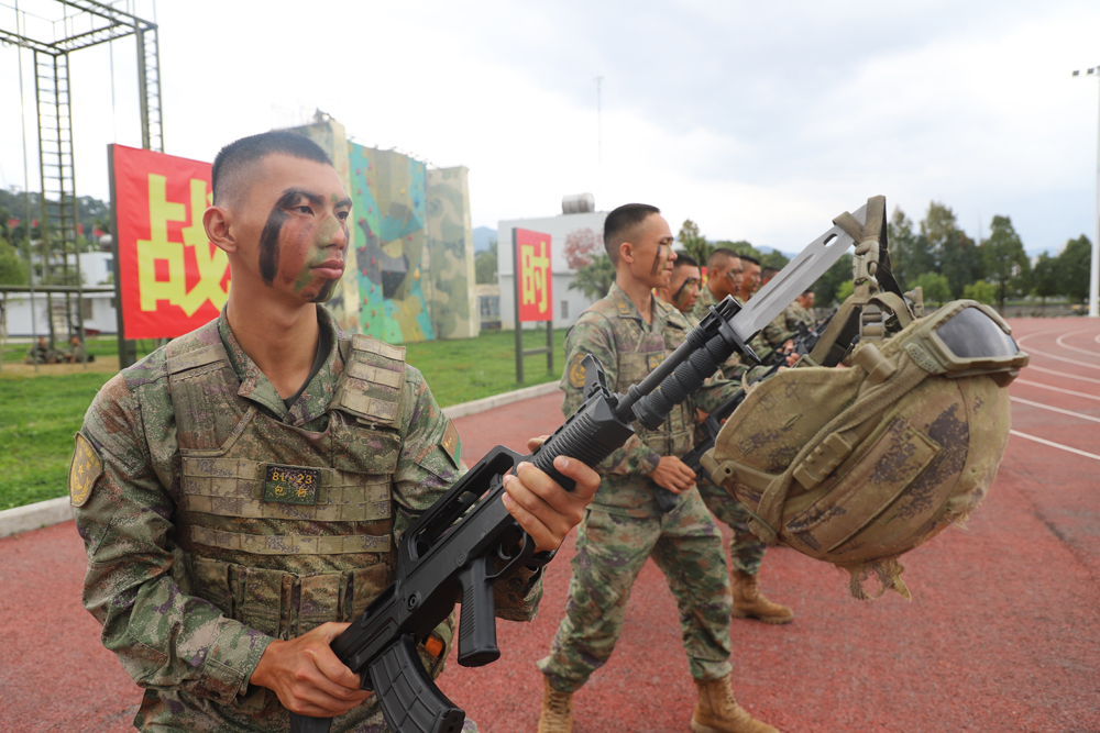 Western Yunnan Plateau: Carry out assassination and fighting training ...