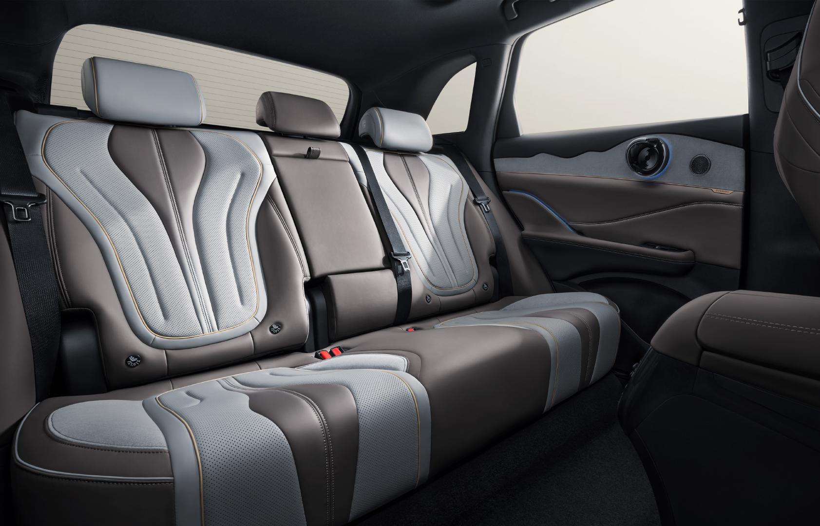 The frigate 07 is launched as a light luxury car, a good companion for ...