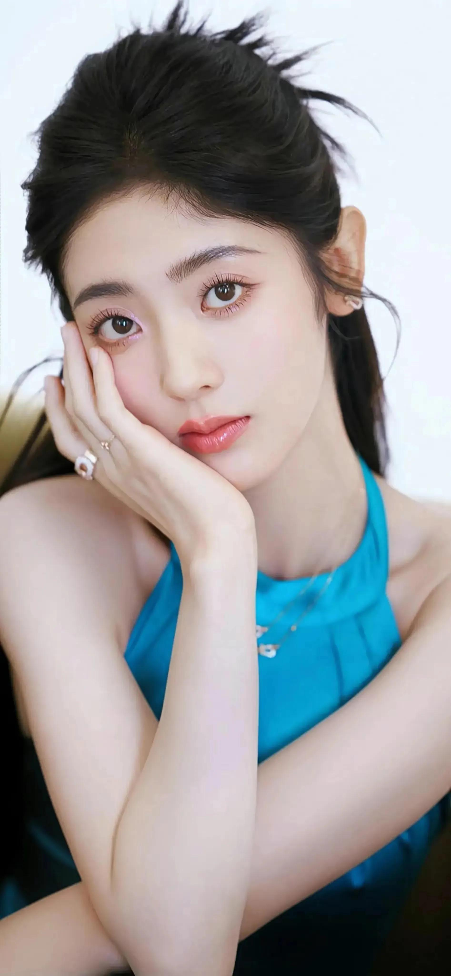 Beautiful photos of goddess Xing Fei - iNEWS