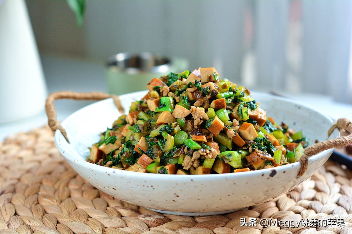 These 3 home-cooked dishes are so appetizing. They are fragrant, crispy ...