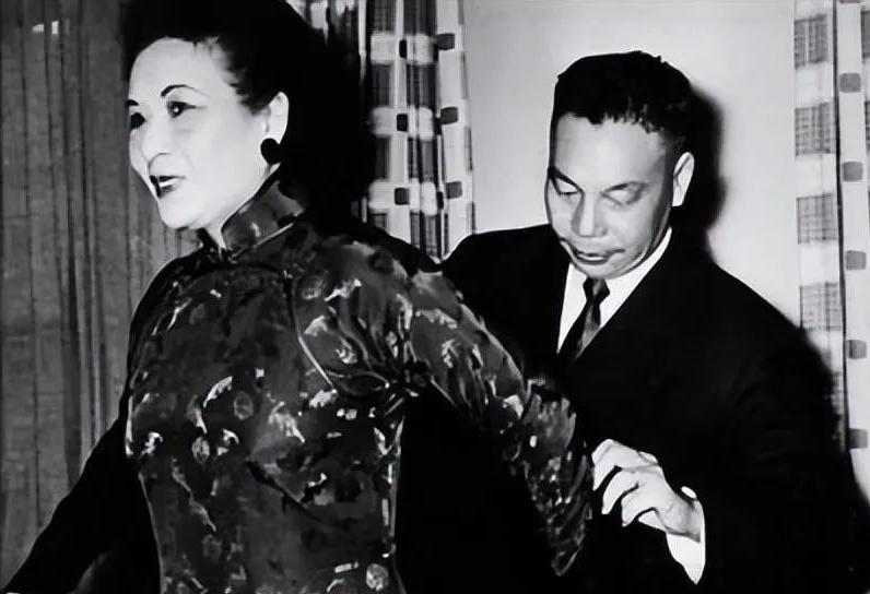 After Chiang Ching-kuo took over, Song Meiling left Taiwan immediately. There are three main ...