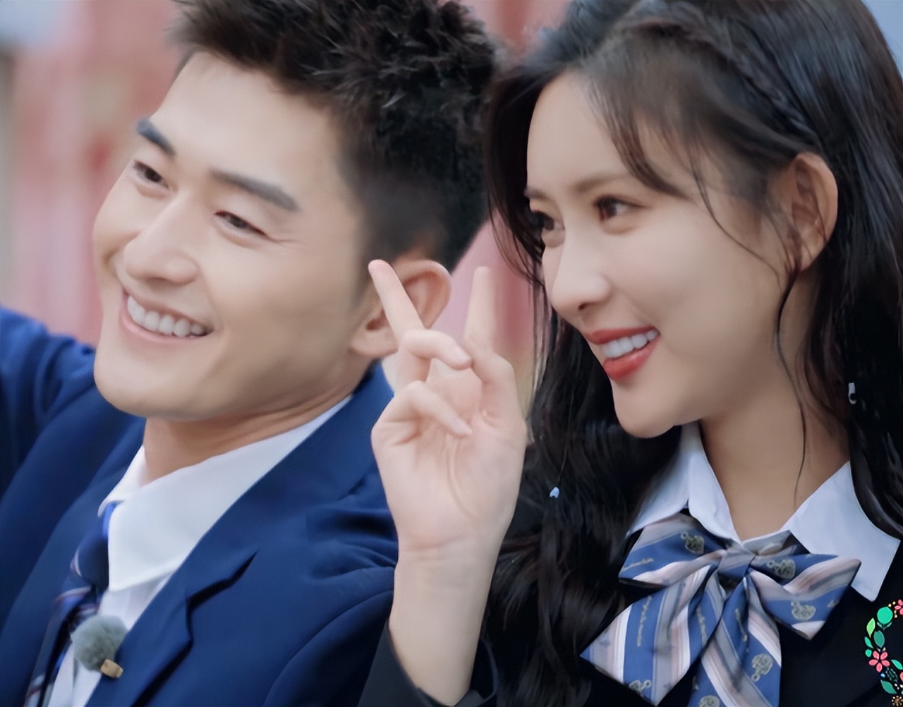 Meng Ziyi's mother steals the spotlight for jewelry on the show, a ...